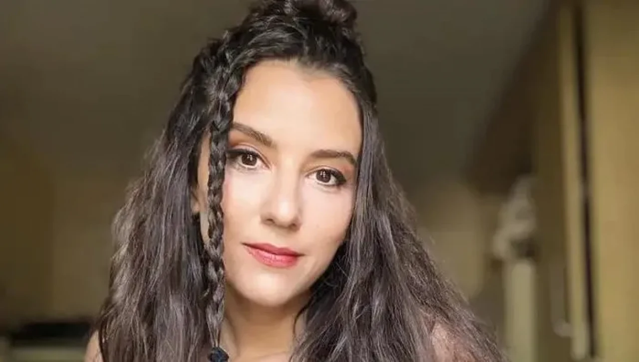 Kral Kaybederse Dizisi Banu Kimdir? Gerçek Adı Nedir? - ede TV