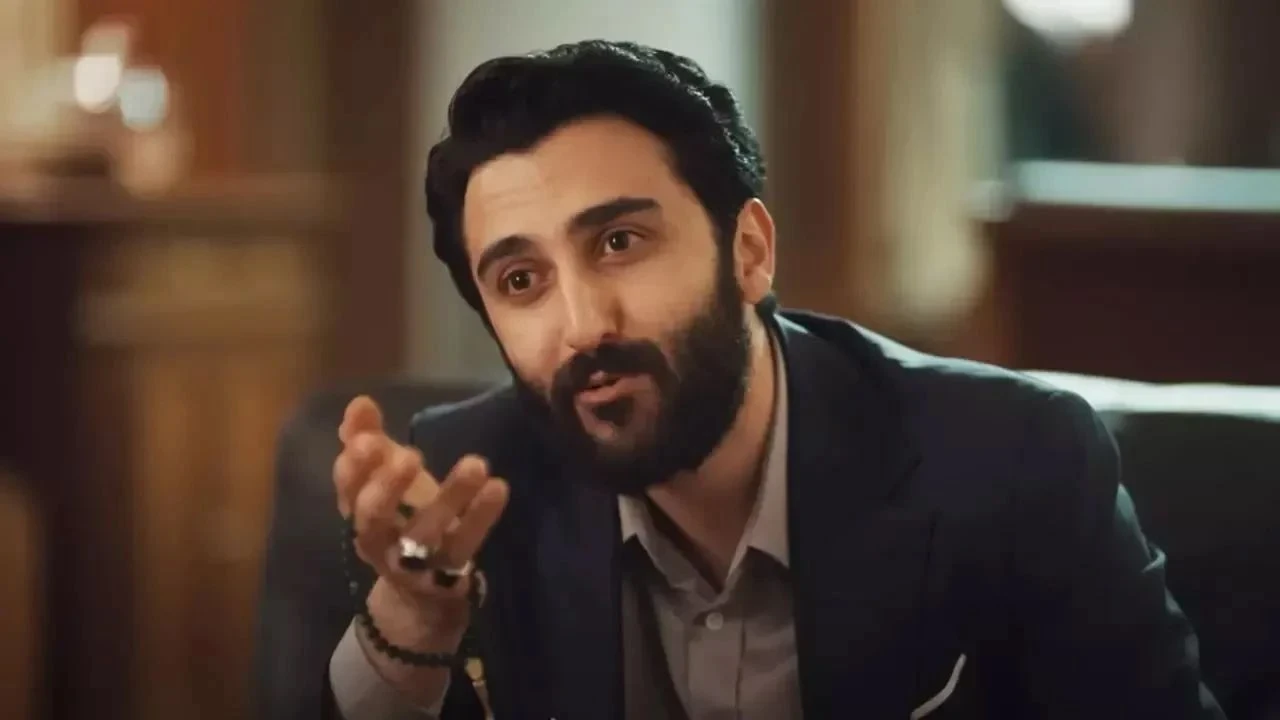 Kızılcık Şerbeti Firaz'ı Batuhan Bozkurt Yüzgüleç Evli Mi, Sevgilisi ...